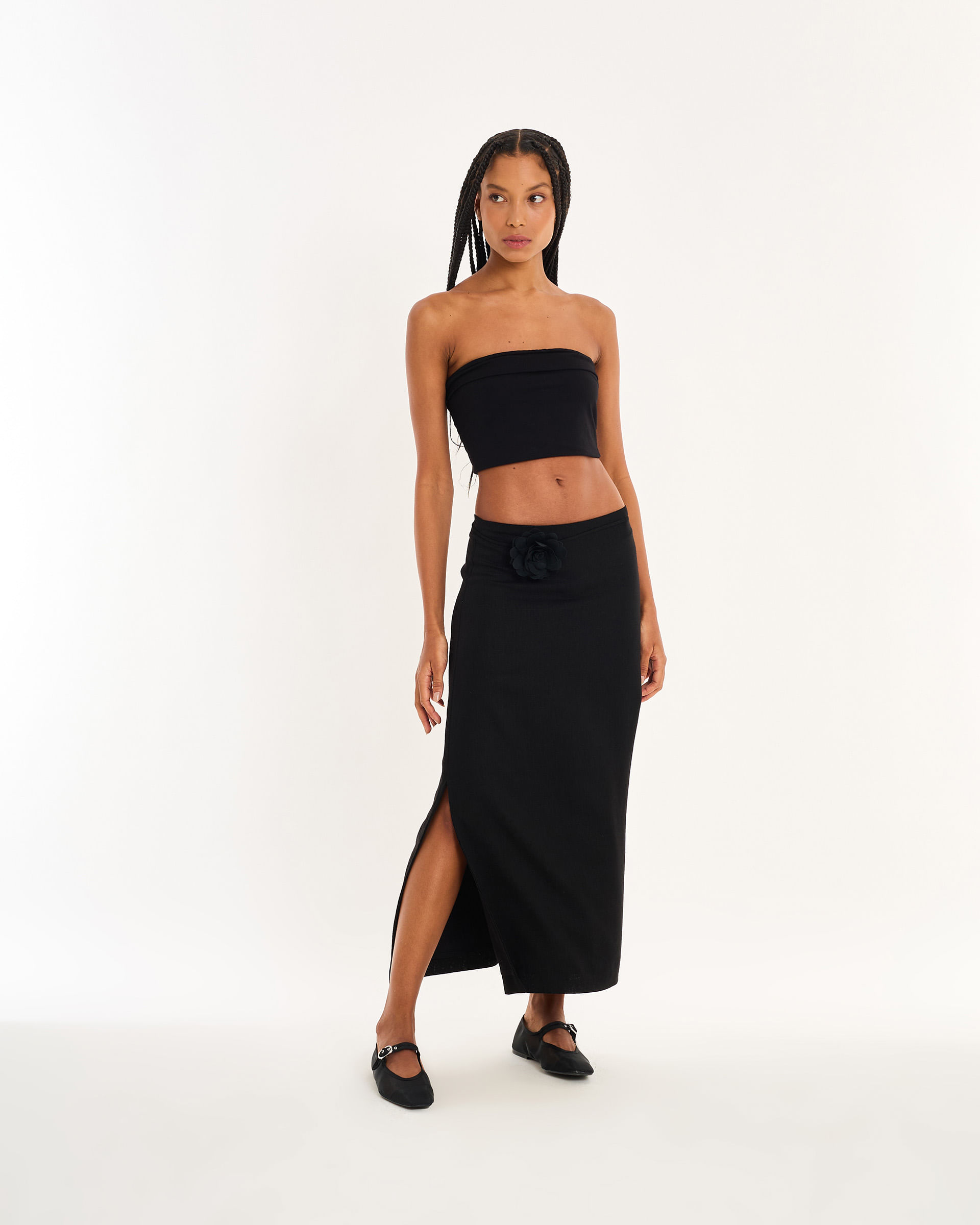 Saia coluna nos preto